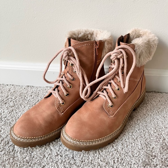 Steve Madden | Shoes | Steve Madden Alaska Laceup Bootie With Faux Fur ...
